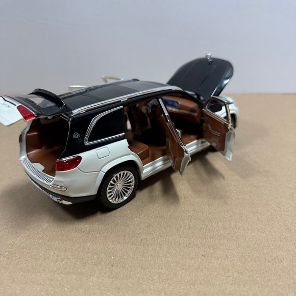 Toys | 124 Maybach Glsclass Gls60 Diecast Led Headlight Tail Light ...